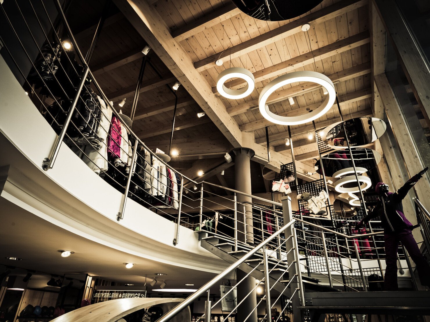 Skiverleih INTERSPORT Glanzer Zentrum Sölden | INTERSPORT Rent